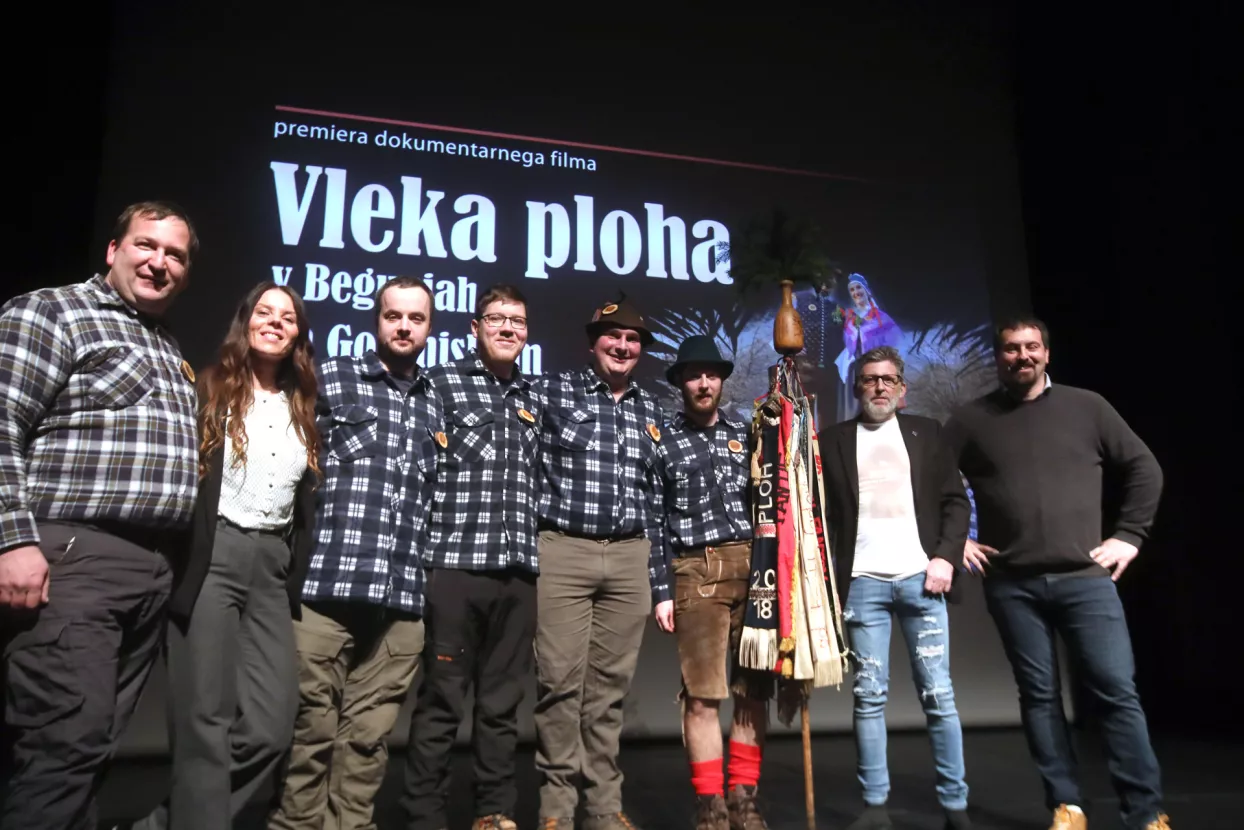 Dokumentarni film o vleki ploha