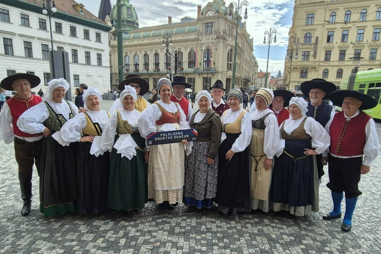 Najprej v Prago, potem v Gorico